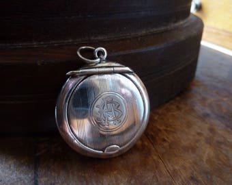 Compact locket | Etsy