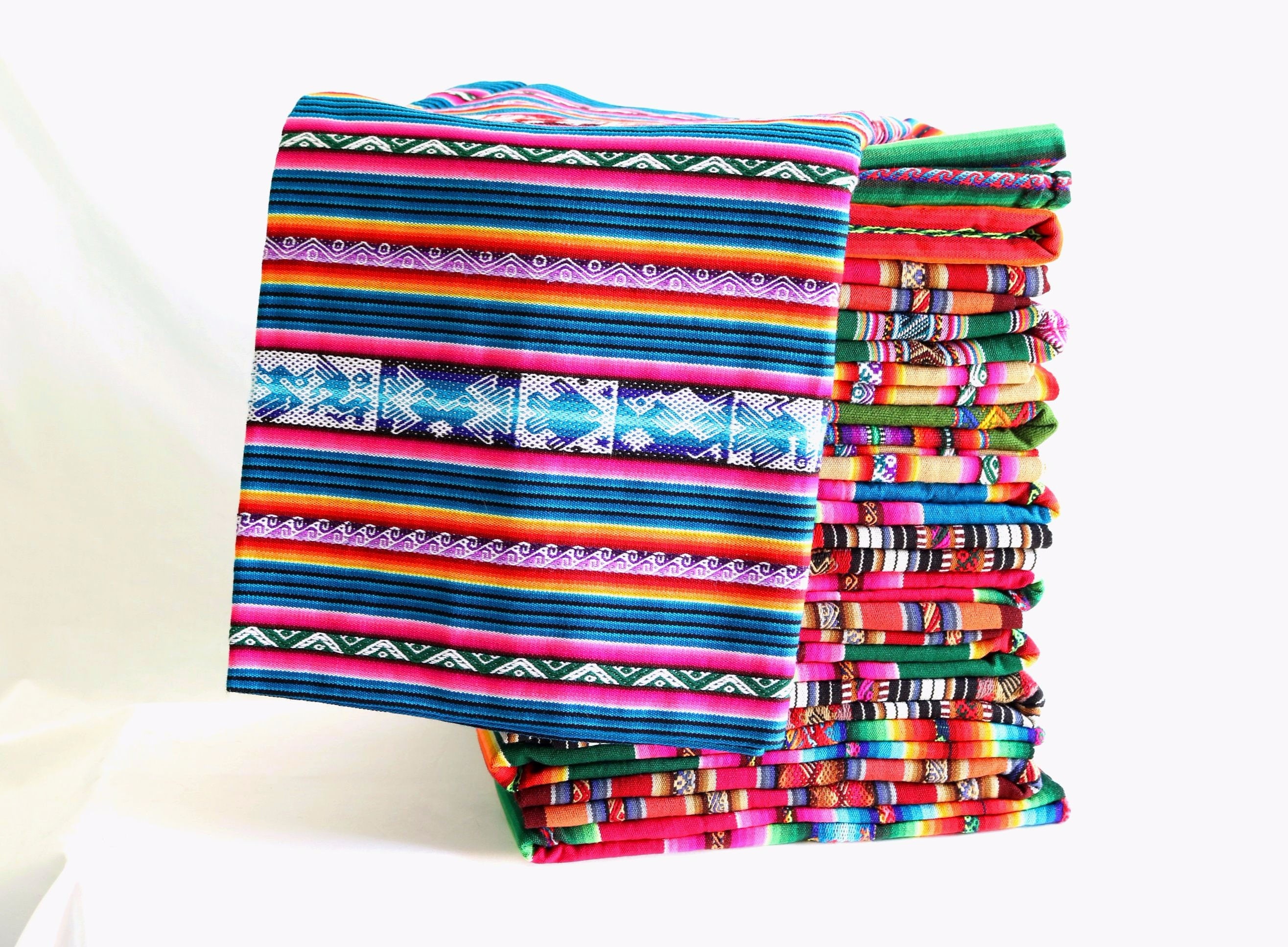 Tela Andina,Manto inca,Textil andino,tejido peruano,Manta etnica,aguayo ...