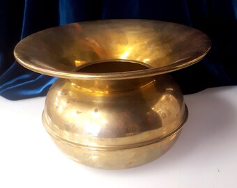 Brass spittoon | Etsy