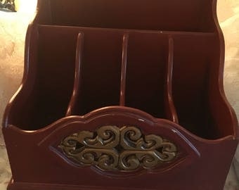 Letter holder | Etsy