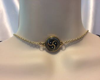 Submissive symbol | Etsy