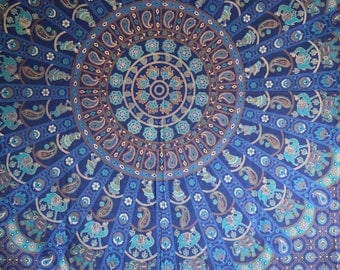 Mandala tapestry | Etsy