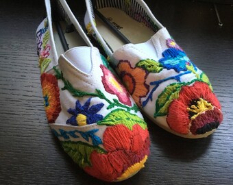 Needlepoint shoes | Etsy