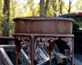 Metal plant stand | Etsy