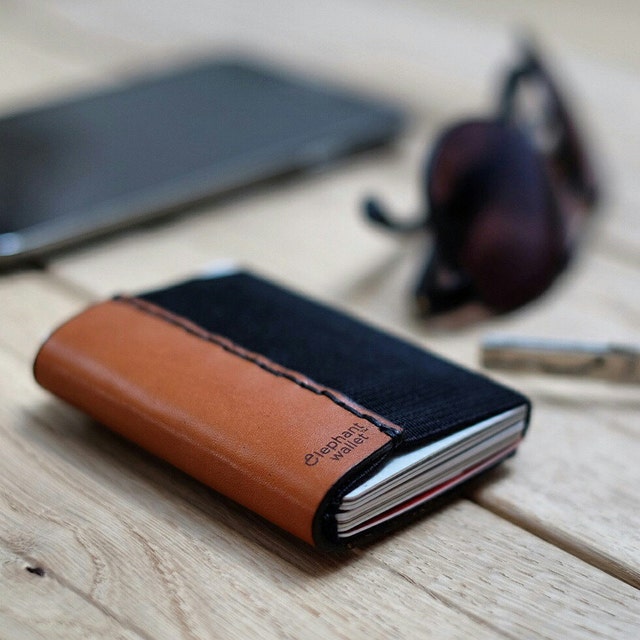 Slim men's and women's modern design wallets by ElephantWallet