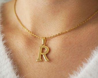 Letter r necklace | Etsy