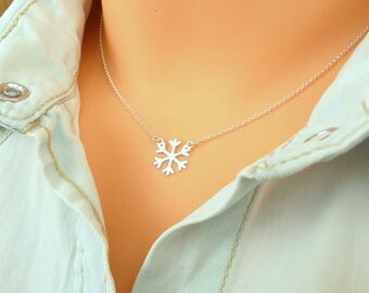 Snowflake necklace | Etsy