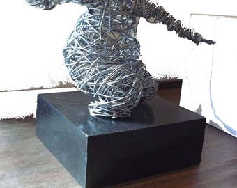 Wire sculpture | Etsy