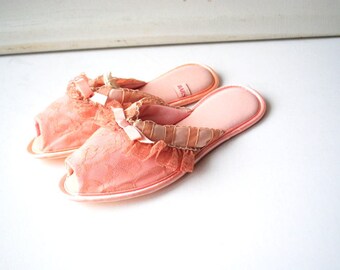 Bedroom slippers | Etsy
