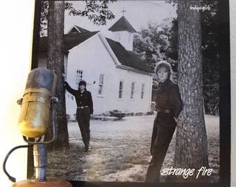 Vintage Vinyl Record Albums Collectable LP by DropTheNeedle