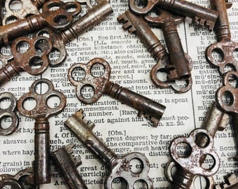 Old keys | Etsy