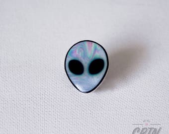 Alien pin | Etsy