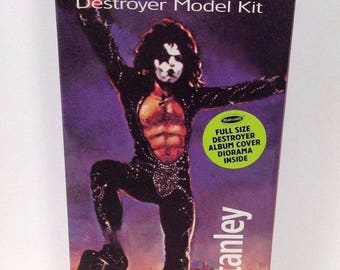 Kiss destroyer | Etsy