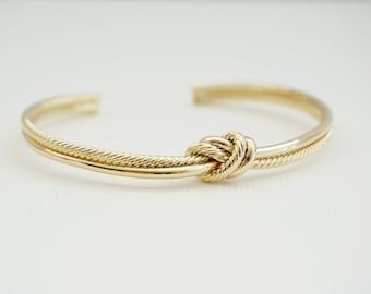 Love knot bracelet | Etsy