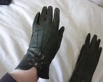 Green leather gloves | Etsy