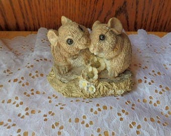 Stone critters | Etsy