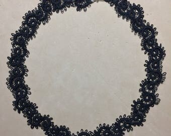 Arabesque needle tatting necklace pattern