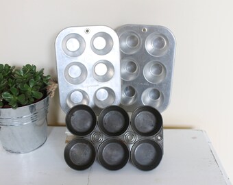 Vintage bakeware | Etsy