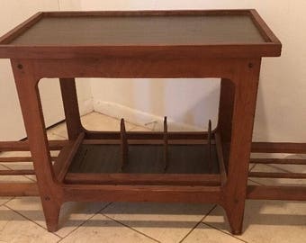 Turntable stand | Etsy