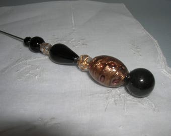 Black mourning pin | Etsy