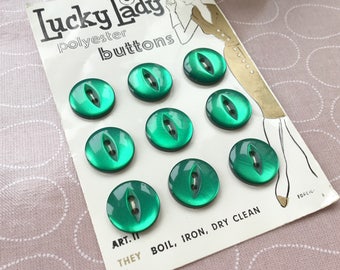 Emerald green button | Etsy