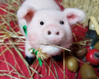 Needle felted pig | Etsy