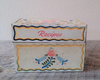 Vintage recipe box | Etsy