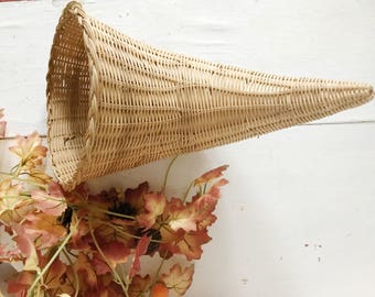 Cornucopia basket | Etsy