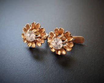 Buttercup earrings | Etsy