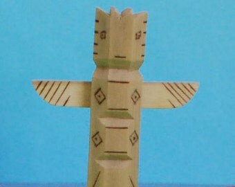 Miniature totem pole | Etsy