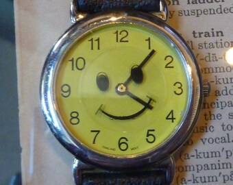 Vintage smiley face | Etsy