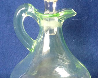 Green uranium glass | Etsy