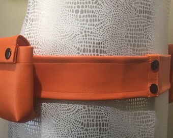 DIY Utility Belt With Pockets and Buckle Closure Made With