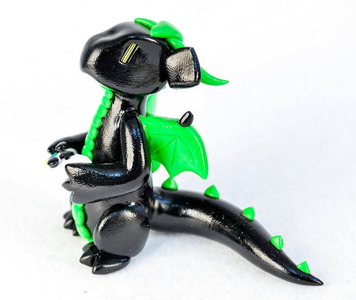 Xbox gamer dragon with an Xbox One controller Xbox 360 video