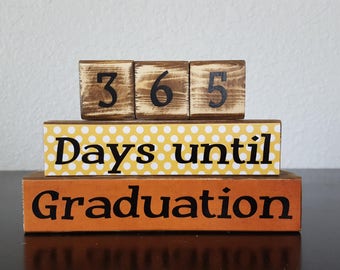 Graduation countdown | Etsy