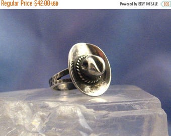 Cowboy hat ring | Etsy