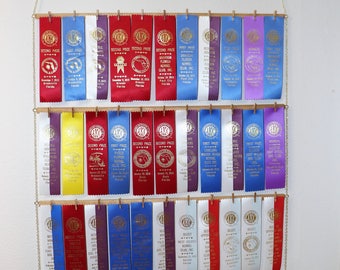 Ribbon display | Etsy