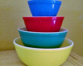 Pyrex bowl set | Etsy
