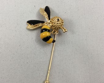 Bee lapel pin | Etsy