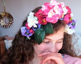 Flower hair wreath | Etsy