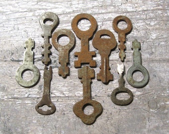 Big Keys-Large Skeleton Key-Bronze Key Pendants Gold Skeleton