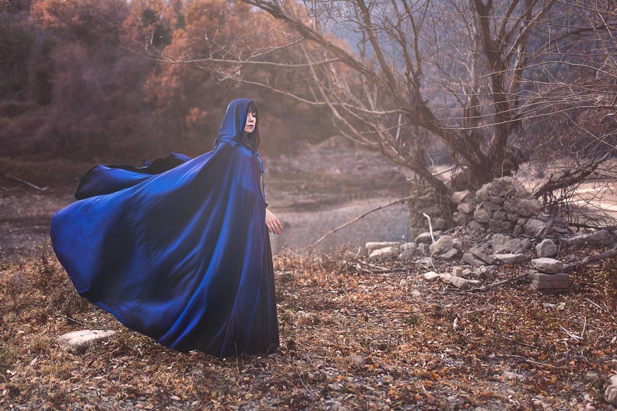 Blue Velvet Cape Elven Wizard Witch cloak medieval Fantasy