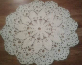 Crochet doily rug | Etsy