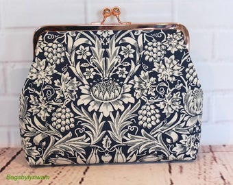 Kiss lock purse | Etsy