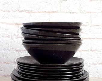 Freshly designed pottery from Sharon and Hani by FreshPottery