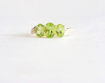 Vintage peridot ring | Etsy