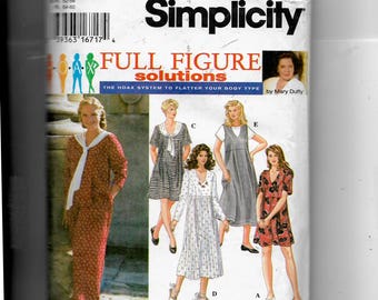 1970s Simplicity 9596 Misses Groovy JUMPSUIT Pattern for Knits