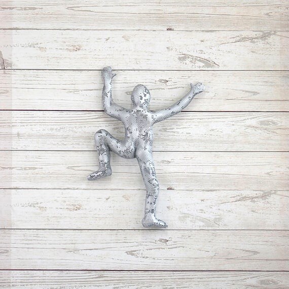 Climbing man sculpture wire mesh sculpture Hanging