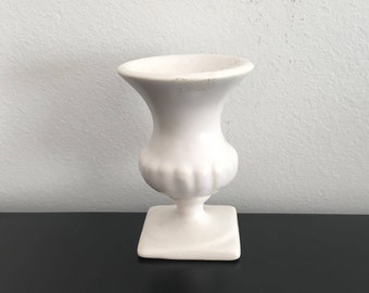 White ceramic vase | Etsy