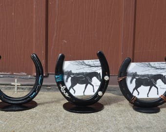 horseshoe picture frame